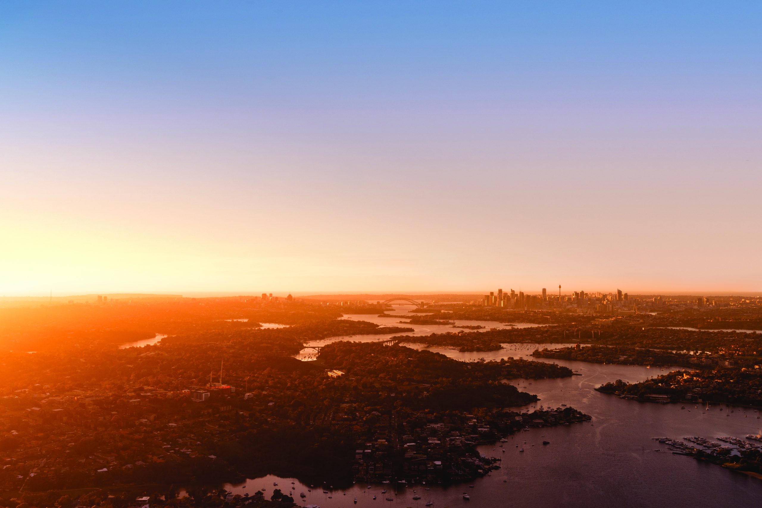 ARA UNVEILS ITS 2016 ANNUAL REPORT - ARA. Here for you. Here for good.